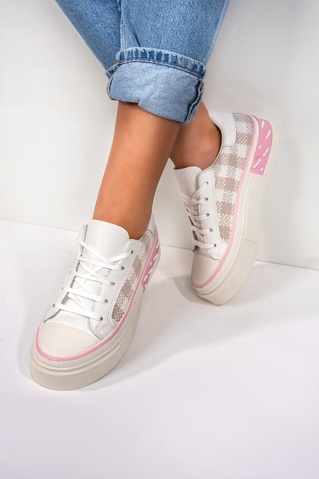 ΑΘΛΗΤΙΚΑ ΜΕ 15€